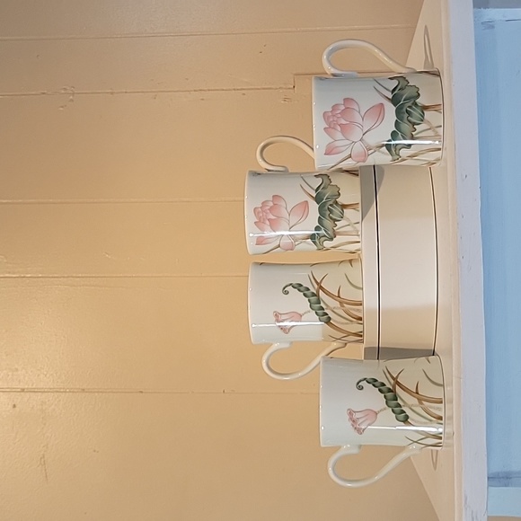 Fitz and Floyd | Dining | Fitz And Floyd Vintage Lotus Garden Cups ...